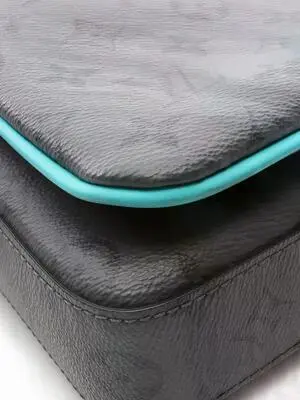 LOUIS VUITTON Messenger Monogram Shoulder Bag - Grey