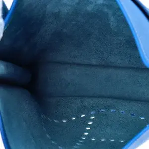 Hermès Evelyne Bag Gen Iii Epsom Pm - Blue