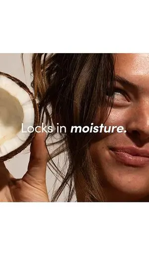 UNCOMMON BEAUTY Ultra Hydrating Lip Balm - Coconut