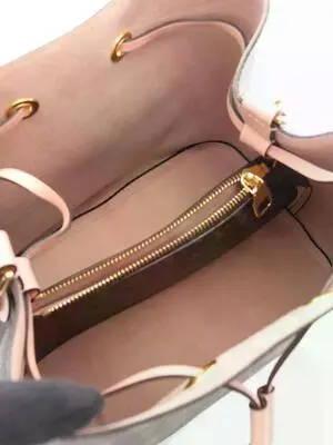 LOUIS VUITTON 2019 Monogram Neonoe Mm Bucket Bag - Brown