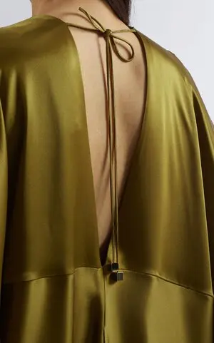 TALLER MARMO Butterfly Cocoon Gown