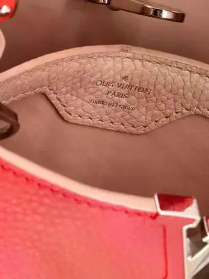 LOUIS VUITTON Capucines Bb Satchel - Red