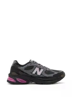 NEW BALANCE 2010 Logo Sneakers - Black