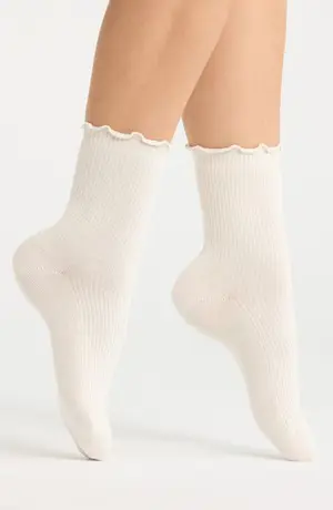Nordstrom Lettuce Edge Quarter Crew Socks - Ivory Tofu