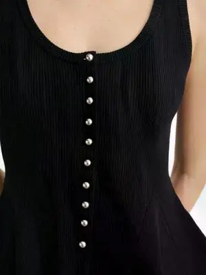 TOCCIN Eden Button-front Tank Top - Black