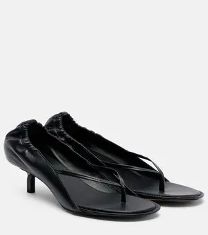 Jacquemus Leather Thong Sandals - Black