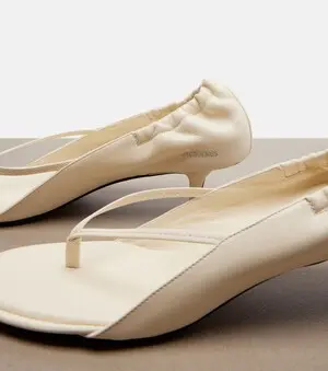 Jacquemus Leather Thong Sandals - White