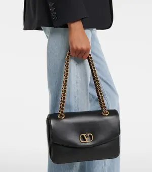 Valentino Garavani Djuna Medium Leather Shoulder Bag - Black