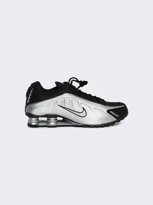 Nike Shox R4 Sneakers - Silver