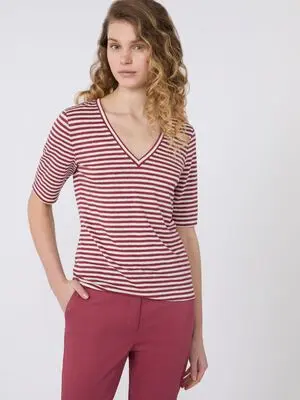 Max Mara Stretch Linen Jersey V-neck T-shirt - Cherry