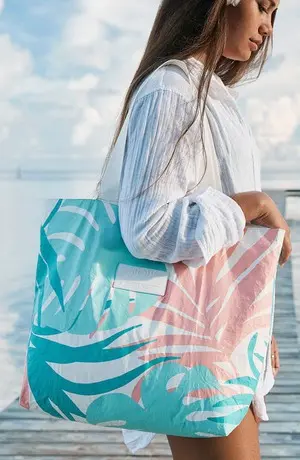 ALOHA COLLECTION Printed Tyvek® Tote