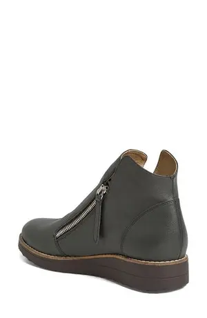 DJANGO AND JULIETTE Ohmy Double Zip High-top Sneakers - Olive Leather