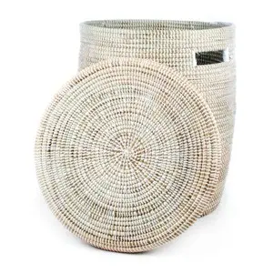 AFRICAN MODERN Solid Peace Corps Hamper