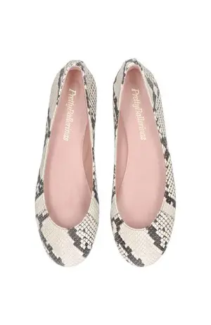 Pretty Ballerinas Round Toe Snakeskin Ballet Flats