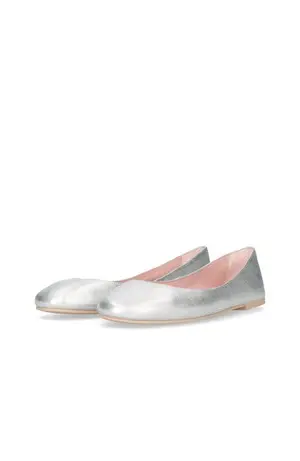 Pretty Ballerinas Round Toe Metallic Ballerina Flat