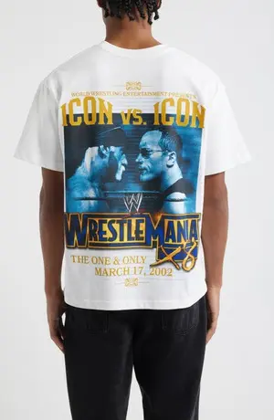ID SUPPLY CO Wwe Wrestlemania Icon Vs. Icon Graphic T-shirt