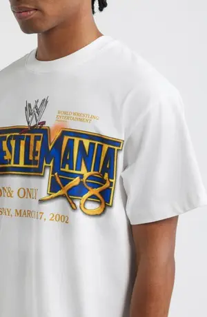 ID SUPPLY CO Wwe Wrestlemania Icon Vs. Icon Graphic T-shirt