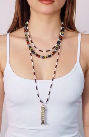 PETIT MOMENTS Bait Pendant Necklace