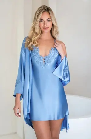 IN BLOOM BY JONQUIL Raelynn Lace Trim Satin Chemise - Corflblu