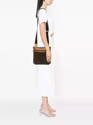 LOUIS VUITTON 2005 Monogram Bosphore Pochette