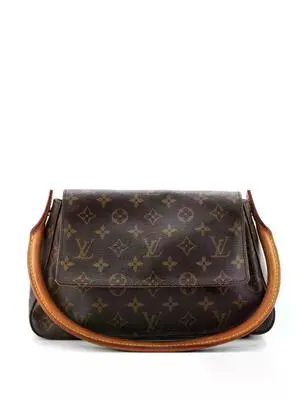 LOUIS VUITTON Looping Handbag Monogram Canvas