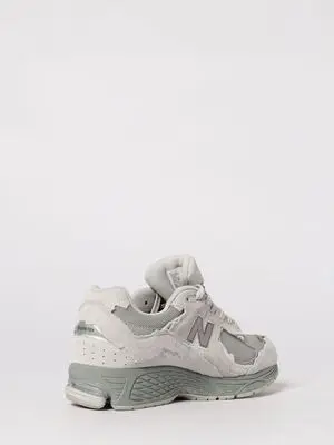 NEW BALANCE 2002r Sneakers - Grey