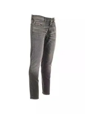 DIESEL® Logo Appliqué Jeans