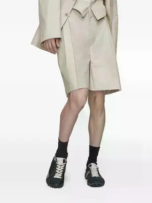 MAISON MARGIELA Pleated Wide-leg Shorts