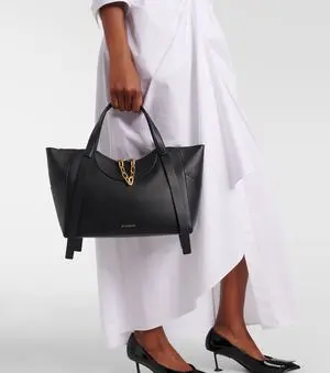 Givenchy The Snatch Medium Leather Tote Bag - Black