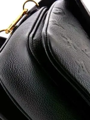 LOUIS VUITTON Pochette Metis Monogram Empreinte Leather - Black
