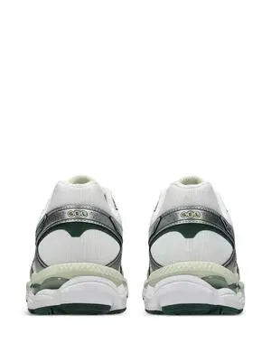 Asics Cumulus 16 Lace-up Sneakers - White