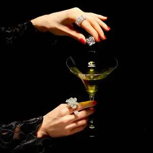 ANABELA CHAN Snowflower Princess-cut Diamond Ring
