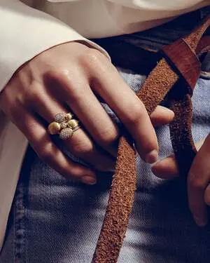 NANIS ITALIAN JEWELS Diamond And 18k Élite Ring