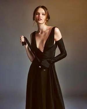Azeeza Cirrus Silk Charmeuse Belted Gown - Black