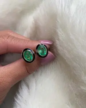 Goshwara Emerald And 18k Gold Limited Edition Oval Stud Earrings