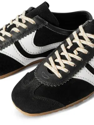 AUTRY Leather Trimmed Sneakers - Black