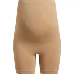 Ingrid & Isabel® Maternity Shapewear Short Bundle - Beig/beig