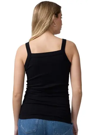 Ingrid & Isabel® Rib Seamless Fashion Tank