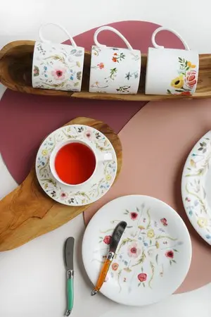 Twig New York Scandinavian Floral Set Of Two Mugs