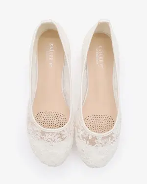 KAILEE P Baba Crochet Lace Ballet Flats - White