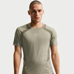 Nike Pro Training Dri-fit Adv Short-sleeve Top - Green