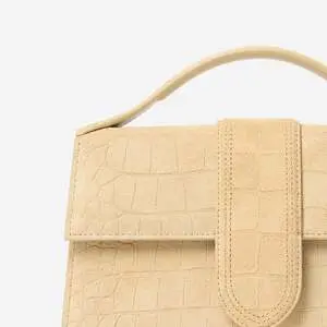 Jacquemus Le Grand Bambino Bag