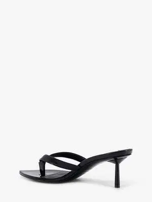 LE SILLA Gisele Patent Leather Thong Sandals