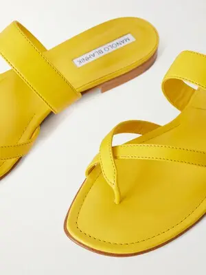Manolo Blahnik Susa Leather Sandals - Yellow