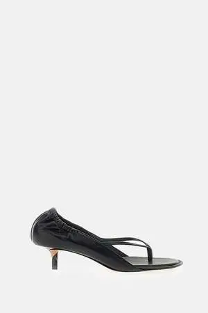 Jacquemus Nu-Pieds B Flip-Flop Sandals Nero