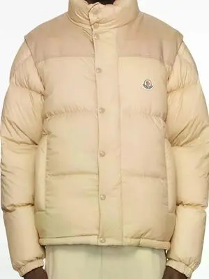 Moncler Verone 1 Monogram Reversible Puffer Jacket - Neutrals