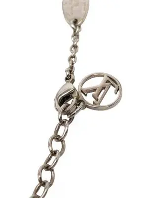 LOUIS VUITTON 2022 Plated Essential V Supple Necklace - Silver