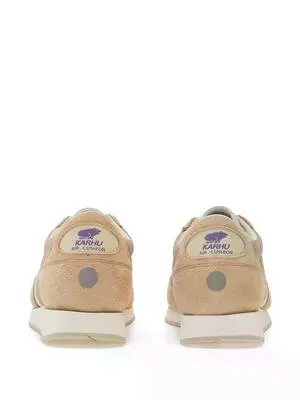 KARHU Albatross 82 Sneakers - Brown