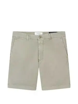 Closed Side-pockets Chino Shorts
