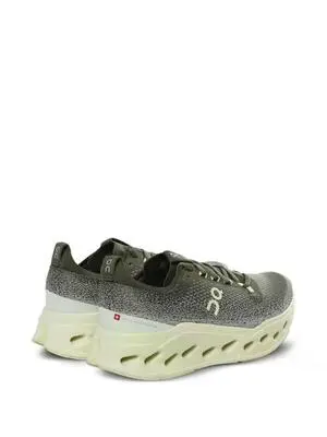 On Cloudsurfer Max Sneakers - Green